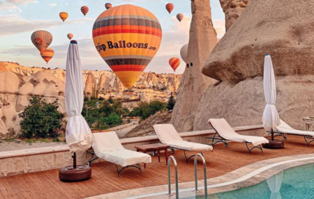 The Ultimate 2024 Bucket List Adventures | CuddlyNest