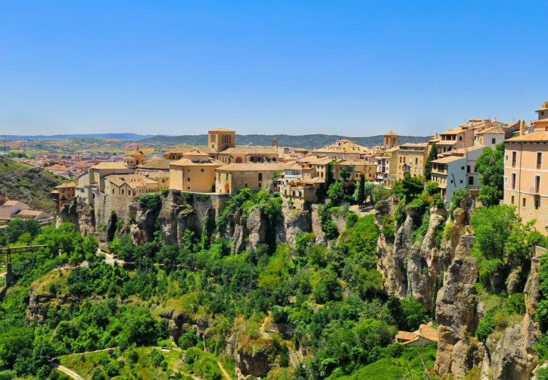 Top 20 Tourist Attractions in Spain | CuddlyNest Travel Blog