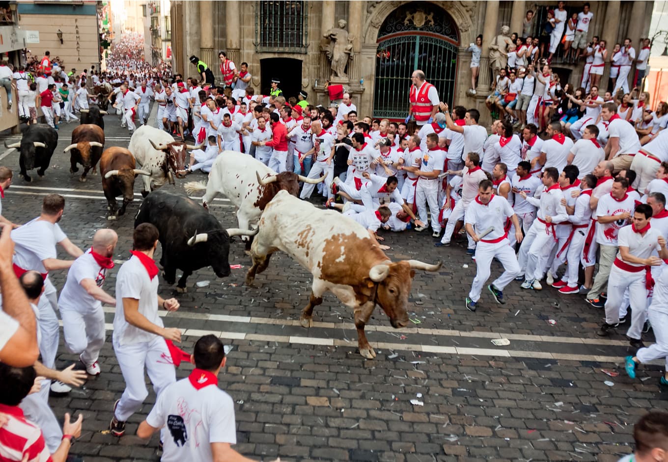 The 15 Best Festivals In Spain You Can't Miss | CuddlyNest Travel Blog