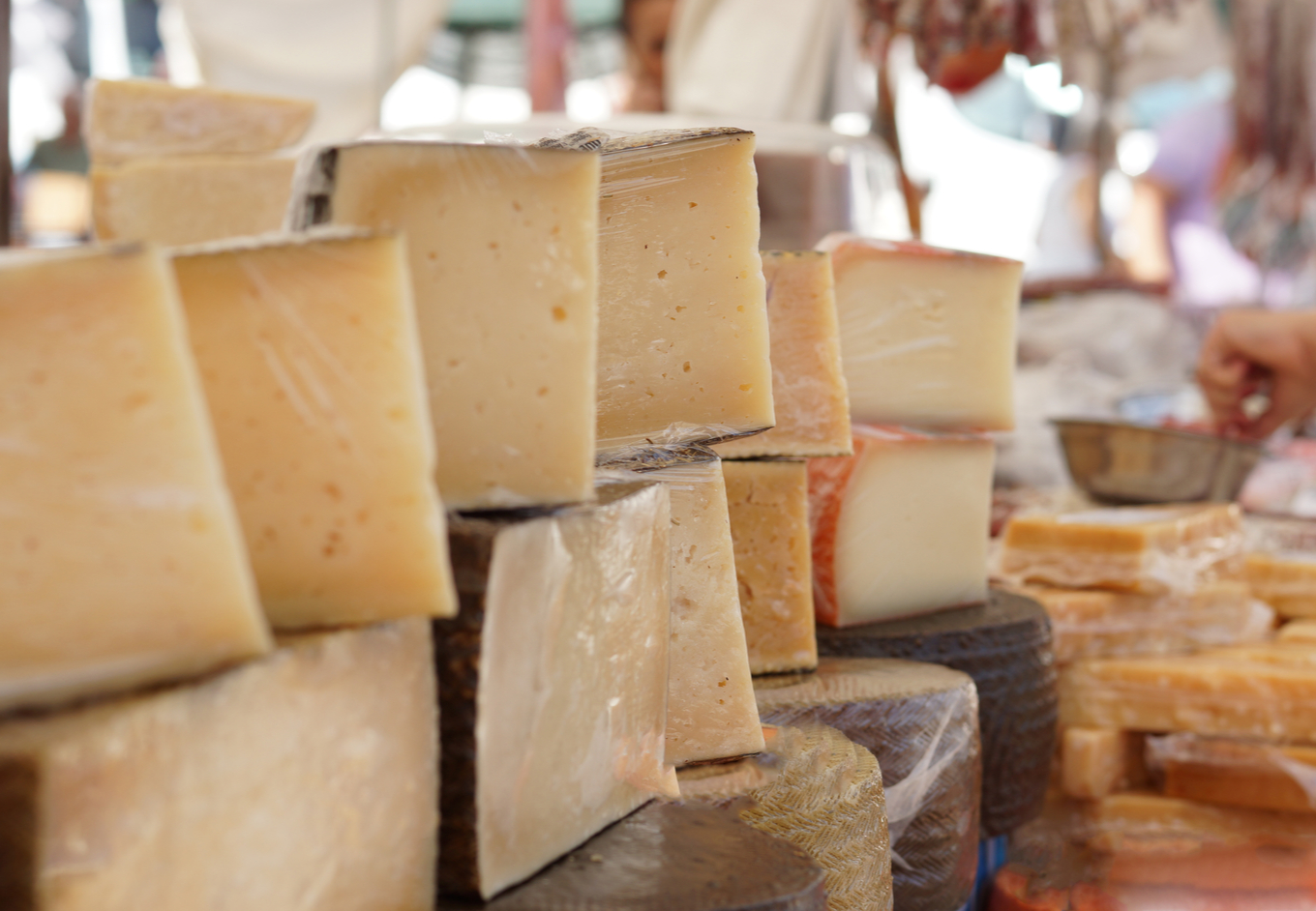 The 10 Best Spanish Cheese To Try | CuddlyNest Travel Blog