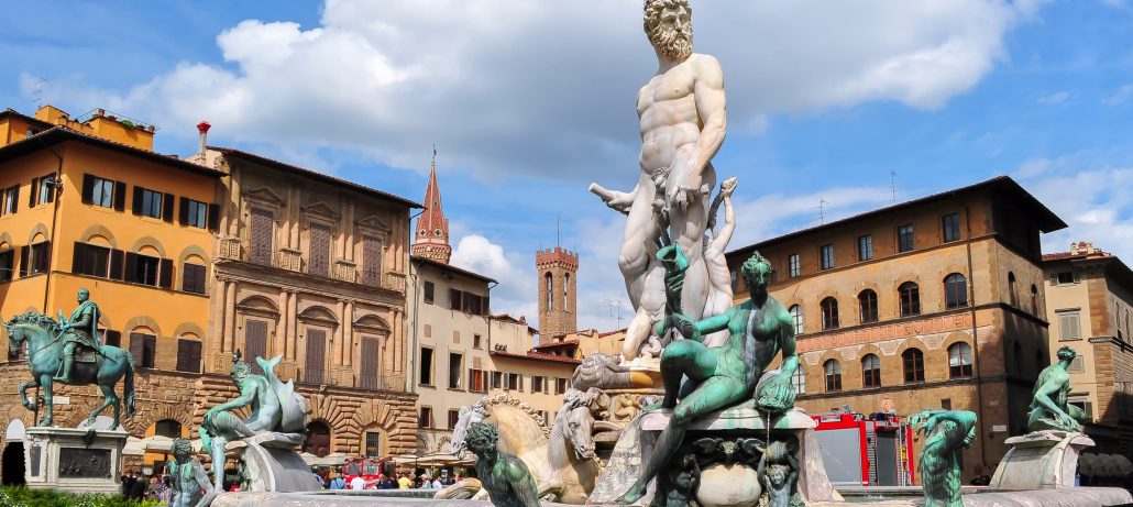 Top 6 Things to See In Piazza Della Signoria | CuddlyNest