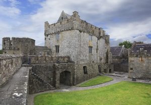 The 20 Most Spectacular Castles in Ireland | CuddlyNest