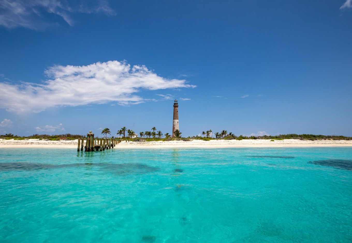 The 20 Best Clear Water Beaches in Florida | CuddlyNest