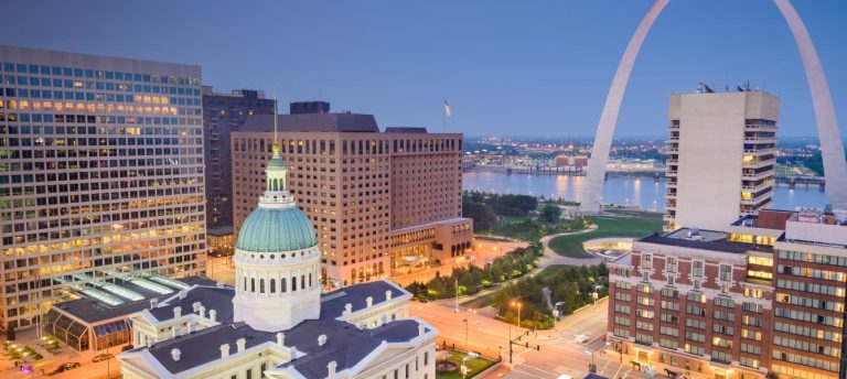 The Ultimate Guide To Downtown St Louis | CuddlyNest