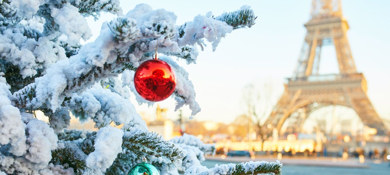Christmas in Paris: The best 5 things to do | CuddlyNest
