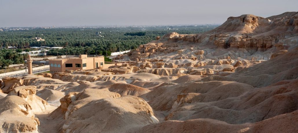 The Ultimate Guide to Al-Ahsa Caves | CuddlyNest