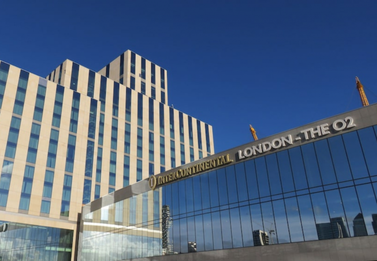 A Comprehensive Guide To The O2 Arena | CuddlyNest